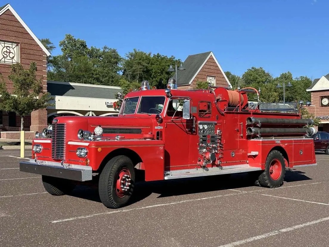 1975 pirsch fire engine