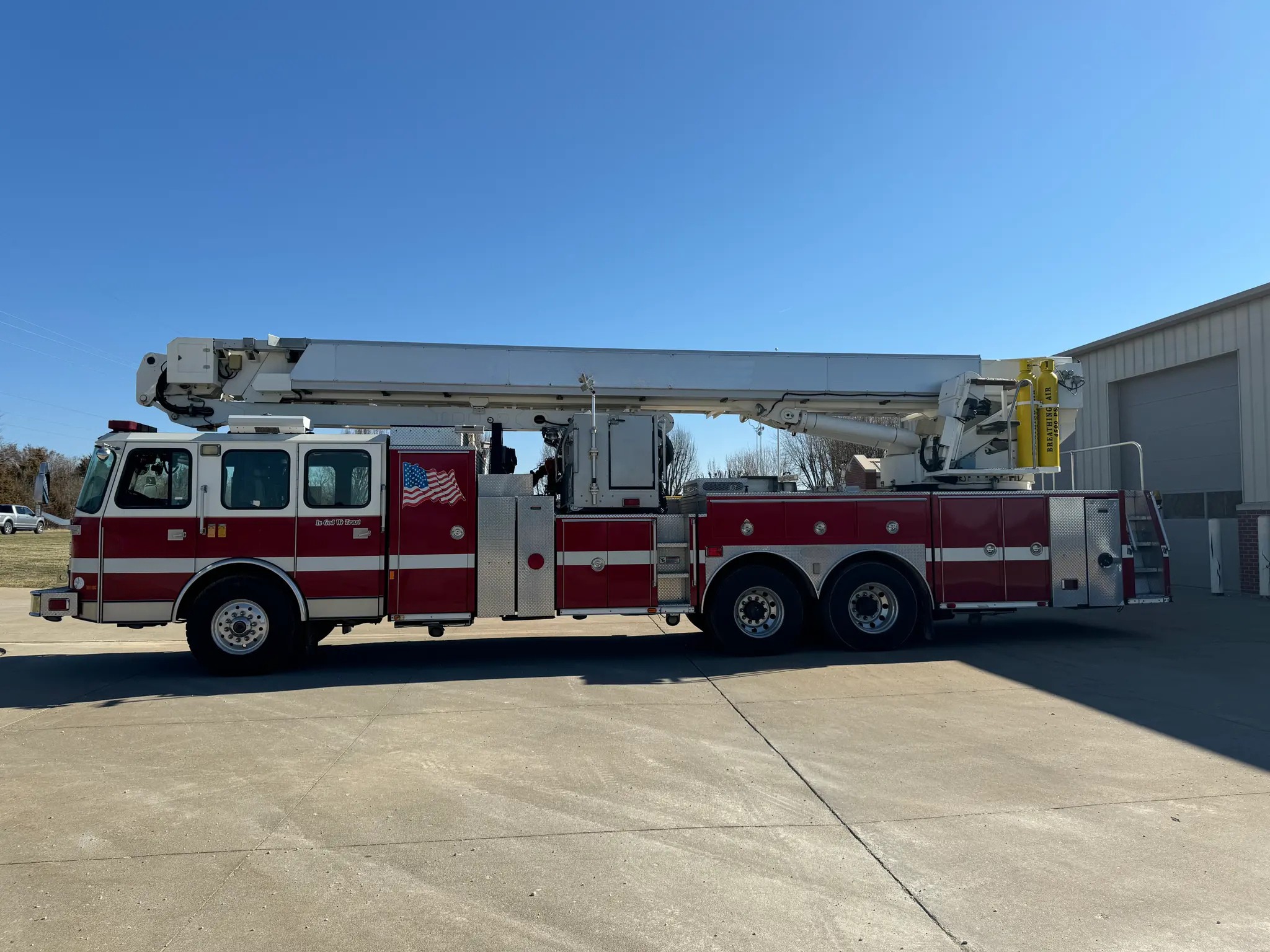 2001 E-One Ladder Truck - E-One for Sale | Garage