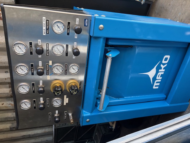 MAKO SCBA fill station - Emergency Vehicle for Sale | Garage