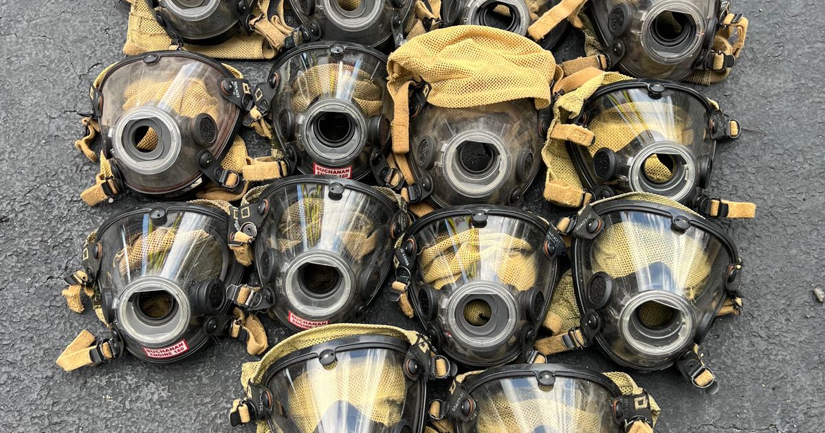 Scott SCBA masks (lot of 13) - Scott for Sale | Garage
